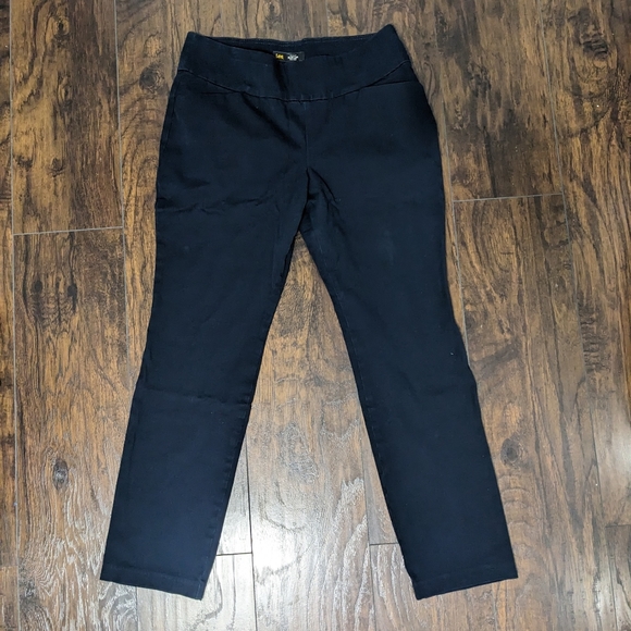 Lee | Pants & Jumpsuits | Womens Lee Sculpting Pants | Poshmark